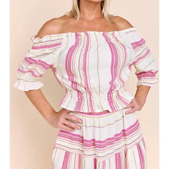 SOFIA COLLECTIONS | Tops | New Sofia Collections Chawa Top In Bristol Fuschia | Poshmark